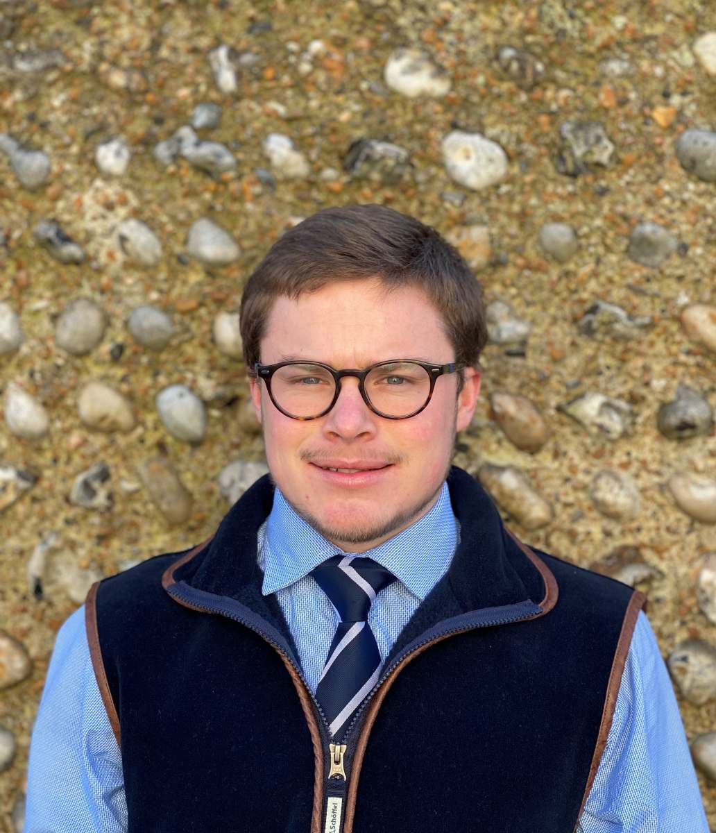 Dominic Clark MRICS – Marshall Clark LLP Chartered Surveyors